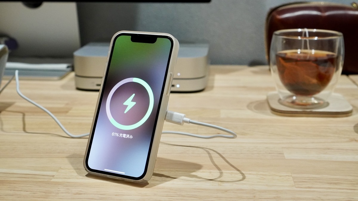 KINIVA 3in1折りたたみ式ワイヤレス充電器 レビュー | iPhone・Apple Watch・AirPodsのための小型充電スタンド ...