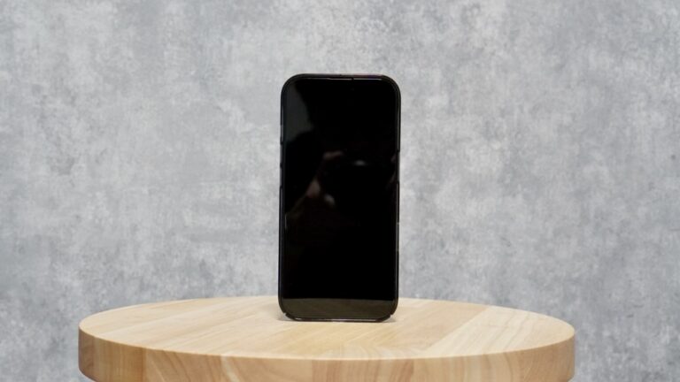 CASEFINITE THE INVISIBLE AIR レビュー | iPhoneのデザインが活きるクリアケース | Number84