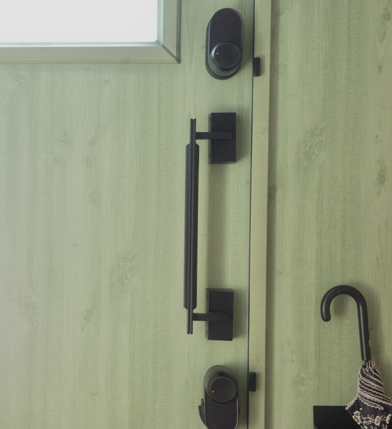 SwitchBot スマートロックのおすすめは？Ultra、Proなどドアロック全4モデルの違いを比較 | Number84