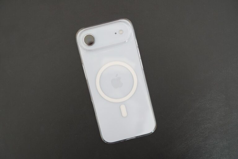 【THE INVISIBLE AIR】長期使用レビュー | クリアケースの新定番！軽くて強いCASEFINITEのiPhoneケース ...